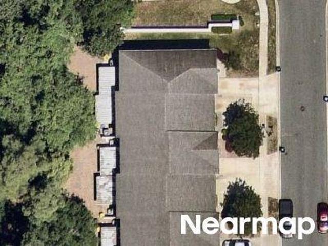 Lake Bend Cir