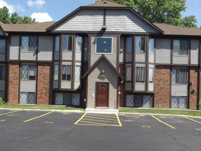Lake Bluff Apartment Homes