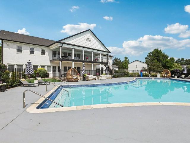 Lake Castleton Apartments Studio Apartment for Rent at 7601 Carlton Arms Dr, Indianapolis, IN 46256 I69 Fall Creek