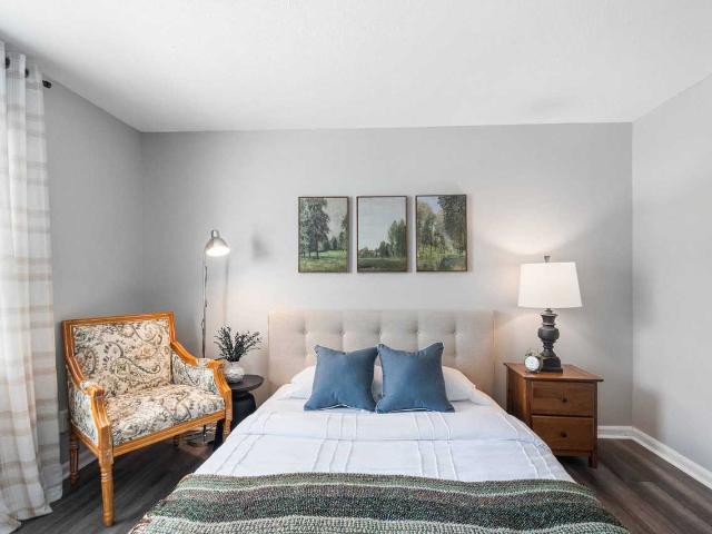 Lake Castleton Apartments 1 Bedroom Apartment for Rent at 7601 Carlton Arms Dr, Indianapolis, IN 46256 I69 Fall Creek