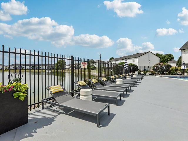 Lake Castleton Apartments 2 Bedroom Apartment for Rent at 7601 Carlton Arms Dr, Indianapolis, IN 46256 I69 Fall Creek