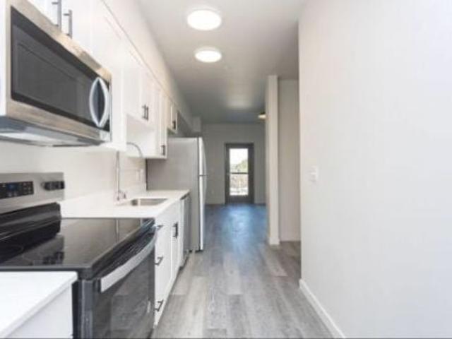 Lake Chalet 2 Bed 1 Bath Large
