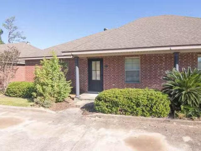 Lake Charles, LA Unit $1,175.00 255 Sam Houston Jones Pkwy