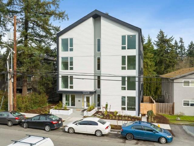 Lake City Lofts Studio Apartment for Rent at 12328 33rd Ave Ne, Seattle, WA 98125 Lake City