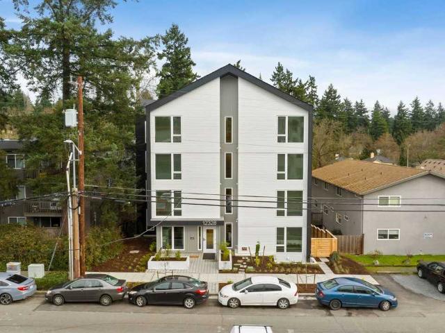Lake City Lofts Studio Apartment for Rent at 12328 33rd Ave Ne, Seattle, WA 98125 Lake City