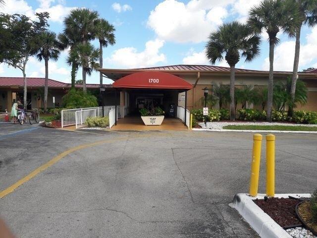Lake Dora Dr, West Palm Beach, Condo For Rent