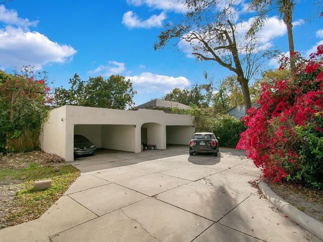 Lake Eola Heights Apartments | 1 & 2 Bedroom Apartments in Orlando, FL 1 Bedroom Apartment for Rent at 714 E Harwood St, Orlando, FL 32803 Lake Eola Heights