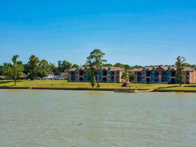 Lake Forest 2 Bedroom Apartment for Rent at 19780 Atascocita Shores Dr, Humble, TX 77346