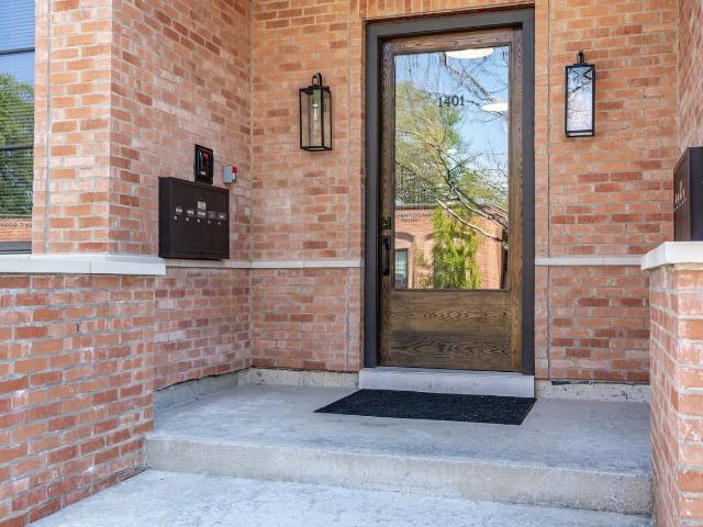 Lake Forest Lofts 3 Bedroom Apartment for Rent at 1401 N Western Ave, Lake Forest, IL 60045
