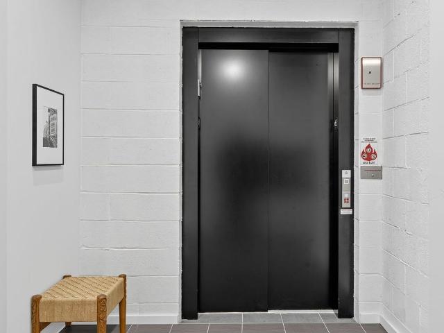 Lake Forest Lofts 3 Bedroom Apartment for Rent at 1401 N Western Ave, Lake Forest, IL 60045