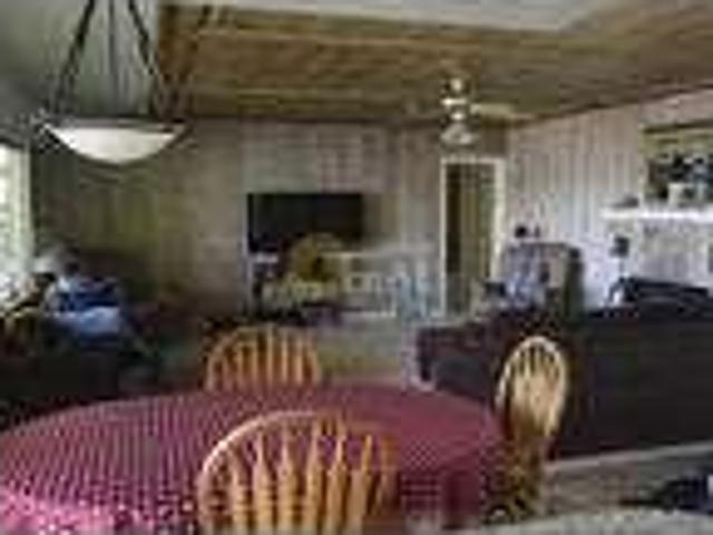Lake front 3 bedrooms 3 full baths Lower Lake California house