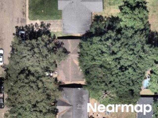 Lake Glen Dr