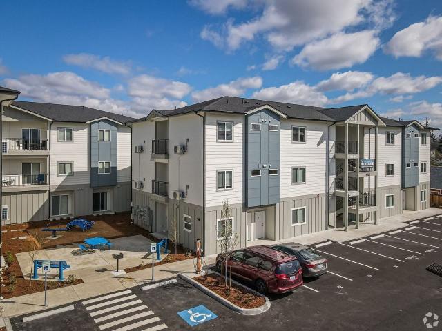 Lake Grove Apartments! 1 Bedroom Apartment for Rent at 6102 Lake Grove St Sw, Lakewood, WA 98499 Lakeview