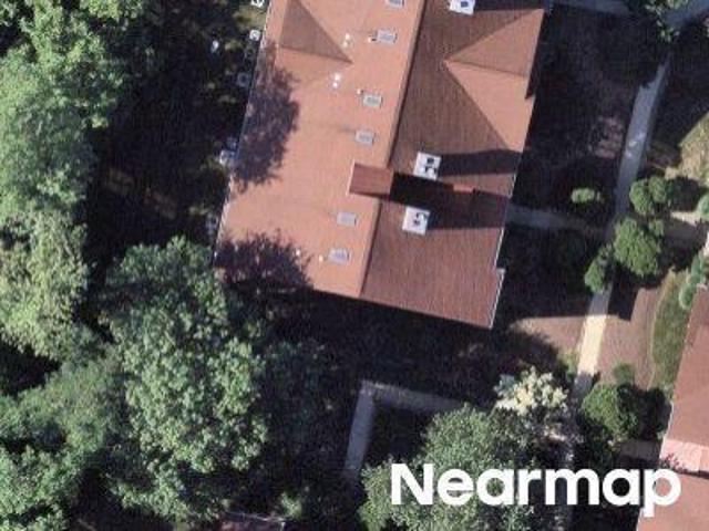 Lake Heron Dr Apt 1b