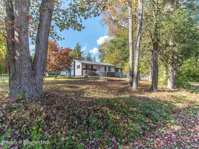 Lake Loretta Dr, Jefferson Township, Home For Sale