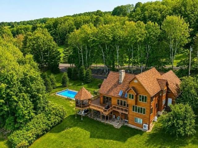 Lake Rd, Newport, Home For Sale