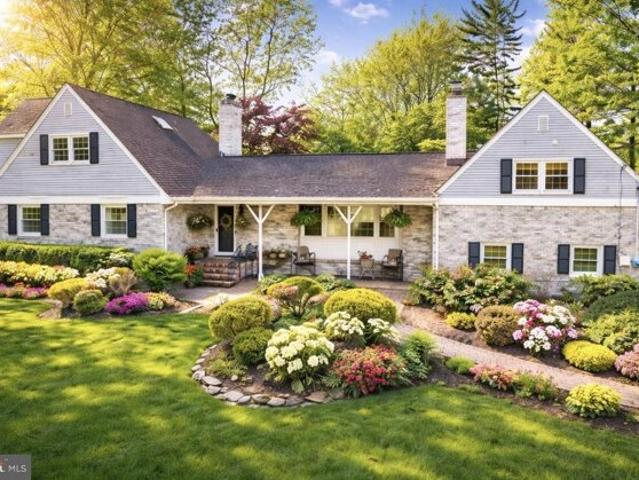 Lake Rd, Basking Ridge, Home For Sale