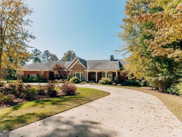 Lake Ridge Dr, Macon, Home For Sale