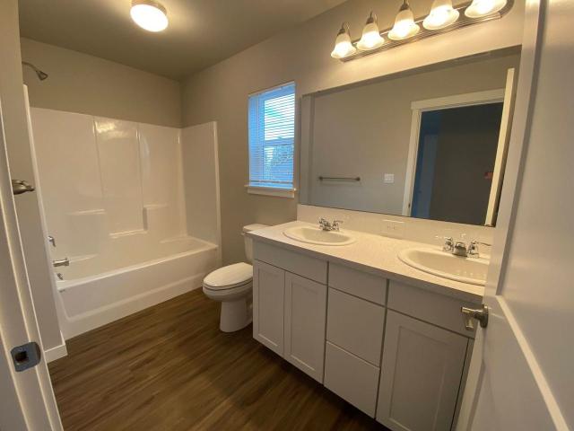 Lake Stevens Townhome Duplex within minutes to Frontier Village 3 Bedroom Home for Rent at 11249 30th St Ne, Lake Stevens, WA 98258