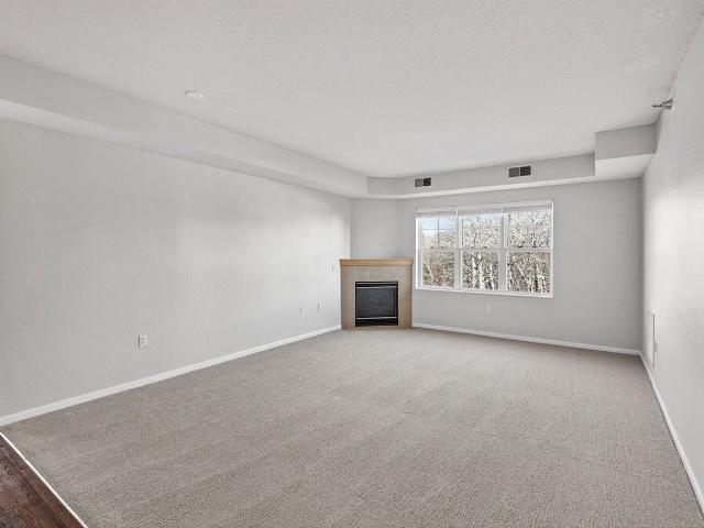 Lake Susan Apartments 2 Bedroom Apartment for Rent at 8260 Market Blvd, Chanhassen, MN 55317