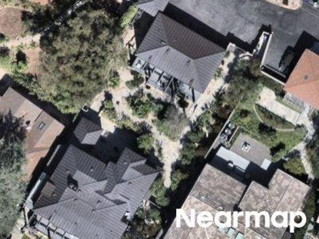 Lake Sherwood Dr
