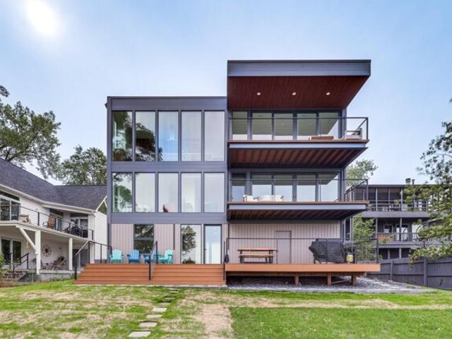 Lake Shore Dr, Gary, Home For Sale