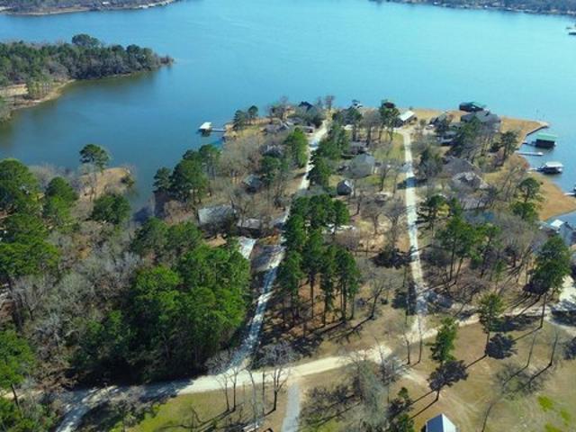 Lake Shore Dr, Grapeland, TX 75844
