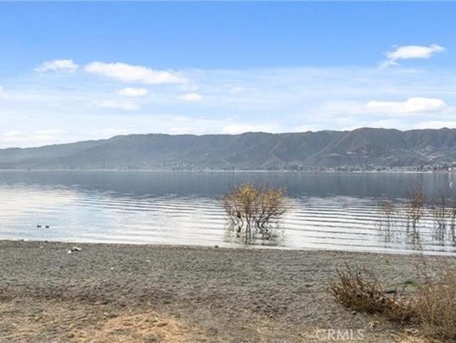 Lake Shore Dr, Lake Elsinore, CA 92530