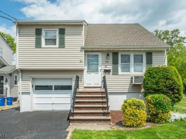 Lake Shore Dr, Parsippany Troy Hills Township, Home For Sale