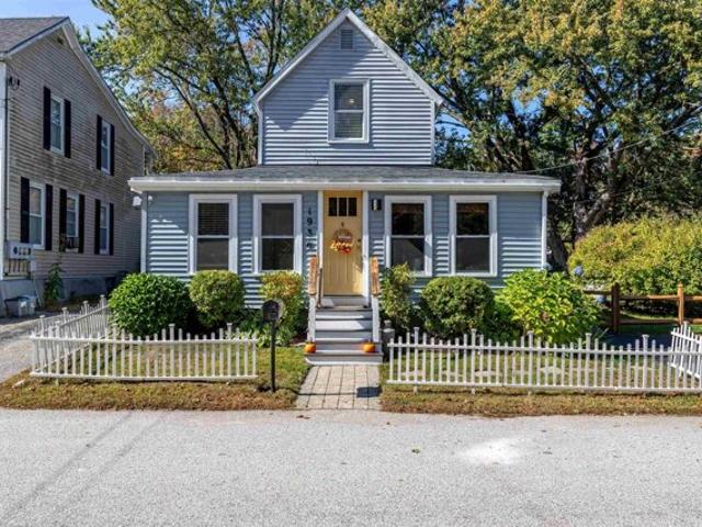 Lake Shore Rd, Manchester, Home For Sale