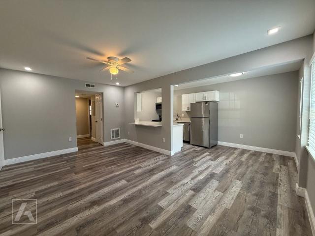 Lake Tyler Manor 1 Bedroom Apartment for Rent at 4715 S Rio Grande Ave, Orlando, FL 32839