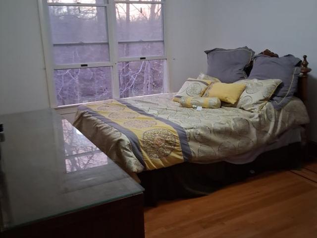Lake View Luxury Bedroom with Shared Bathroom
