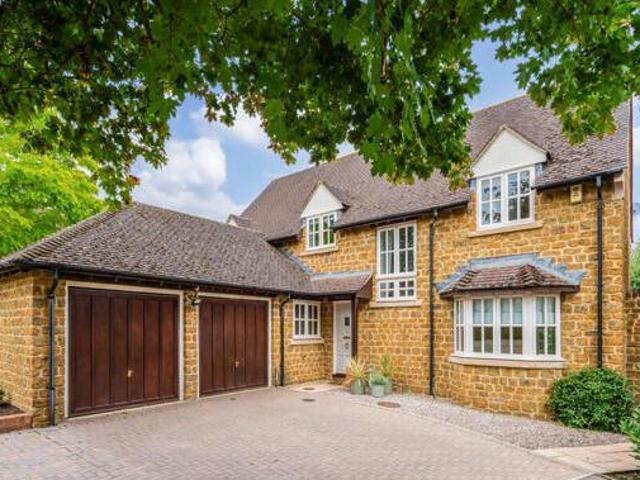 Lake Walk, Adderbury, 4 Bedroom Detached