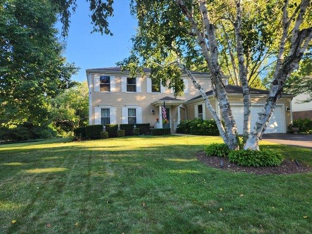 135 Schuldt Dr, Lake Zurich, IL 60047