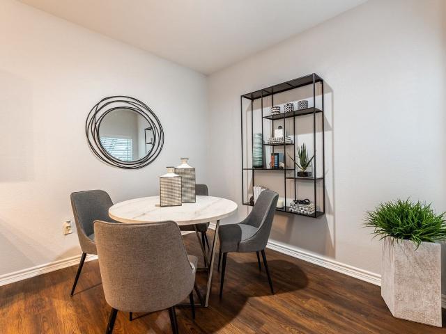 Lakebridge Apartments 1 Bedroom Apartment for Rent at 300 Woerner Rd, Houston, TX 77090