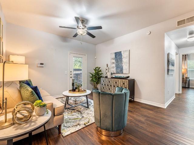 Lakebridge Apartments 1 Bedroom Apartment for Rent at 300 Woerner Rd, Houston, TX 77090