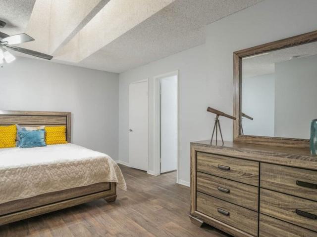 Lakebridge Townhomes 2 Bedroom Apartment for Rent at 2218 Place Rebecca Ln, Houston, TX 77090