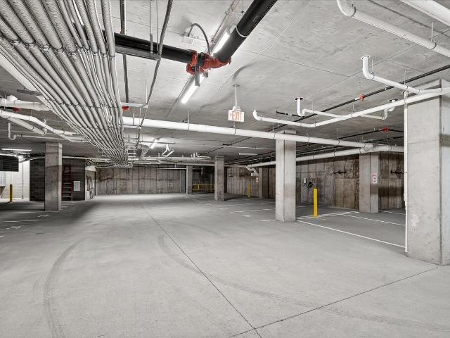 Lakefield Apartments Studio Apartment for Rent at 550 W Lake St, Minneapolis, MN 55408 Lyn Lake