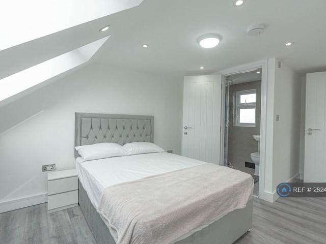Lakehall Road, Thornton Heath, CR7 5 bed end of terrace house to rent £3,500 pcm £808 pw