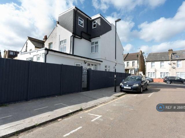Lakehall Road, Thornton Heath, CR7 5 bed end of terrace house to rent £3,500 pcm £808 pw