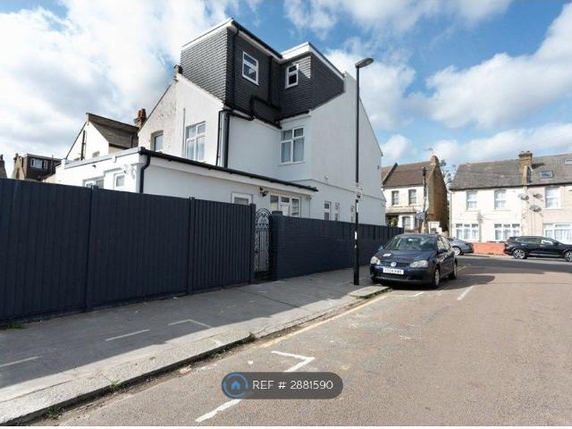 Lakehall Road, Thornton Heath CR7, 5 bed end terrace house to rent, £3,500 pcm | PrimeLocation