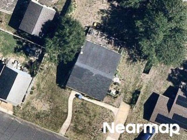 Lakehurst Ave