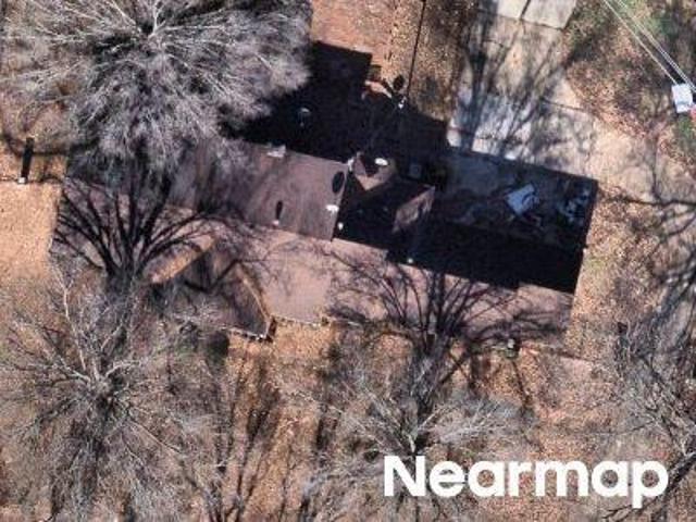 Lakehurst Dr