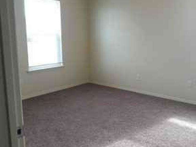 Lakehurst Village 3 Bedroom Apartment for Rent at 1500 Lakehurst Dr, Eufaula, OK 74432