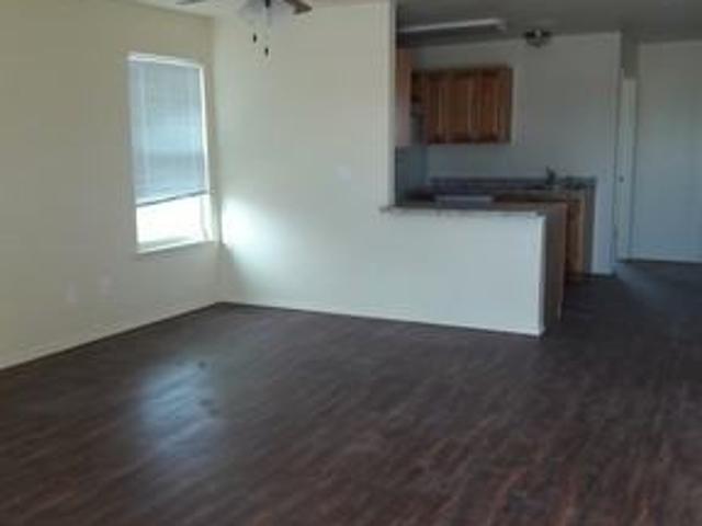 Lakehurst Village 3 Bedroom Apartment for Rent at 1500 Lakehurst Dr, Eufaula, OK 74432