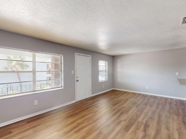Lakeland Manor Apartment Homes 2 Bedroom Apartment for Rent at 929 Gilmore Ave, Lakeland, FL 33801 Parker Street