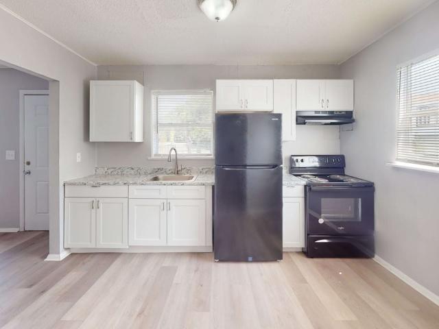 Lakeland Manor Apartment Homes 4 Bedroom Apartment for Rent at 929 Gilmore Ave, Lakeland, FL 33801 Parker Street