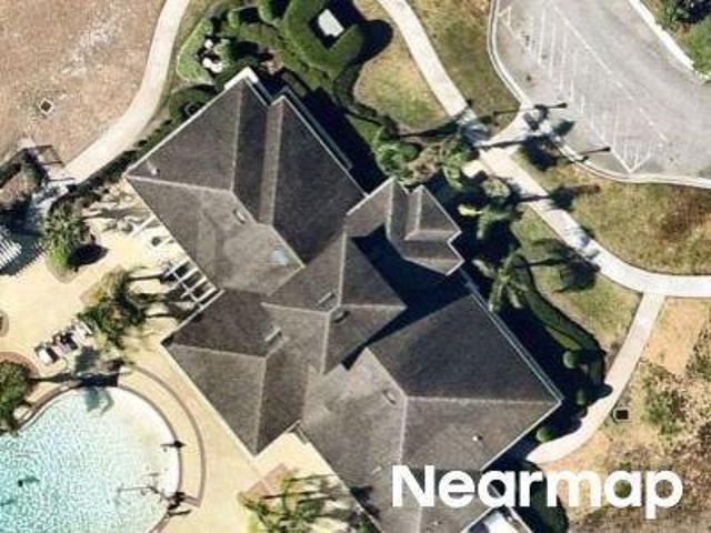 Lakemont Dr