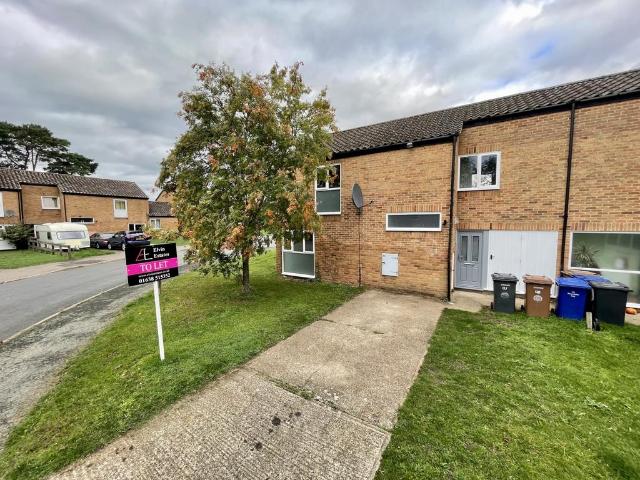 Lakenheath, IP27 9AQ 3 bed end of terrace house to rent £1,215 pcm £280 pw
