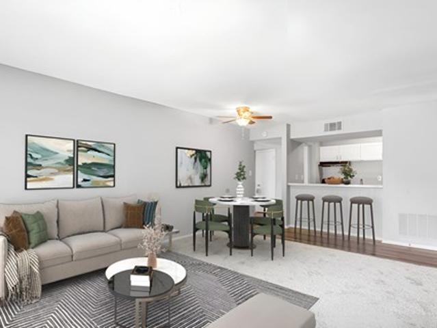 Lakes Edge Apartments One Bedroom